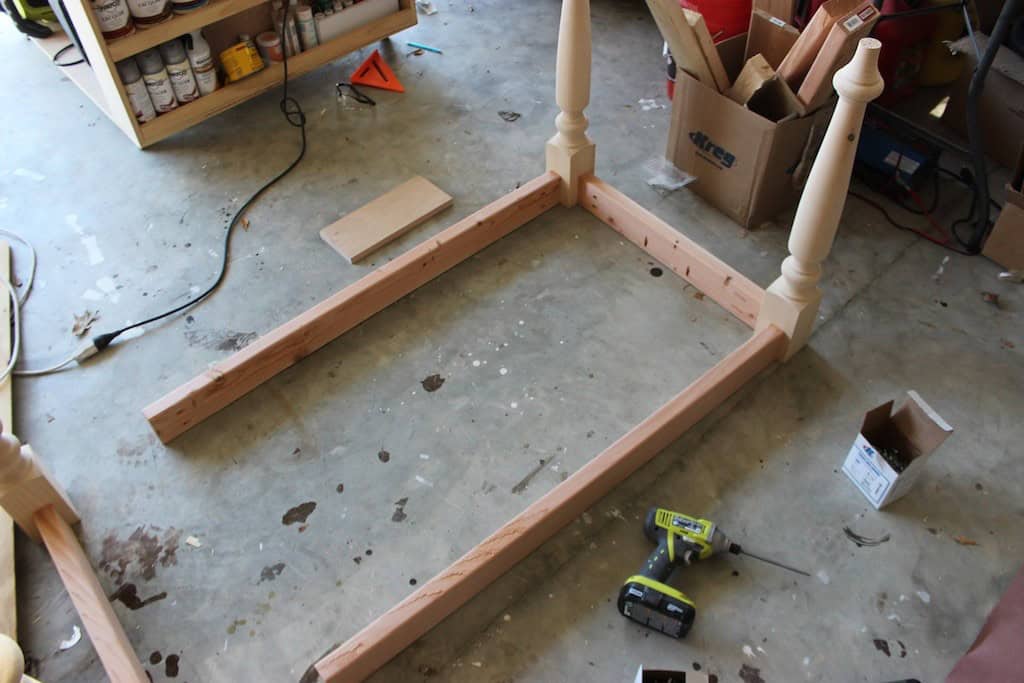 DIY Solid Oak Farmhouse Table | Free & Easy Plans