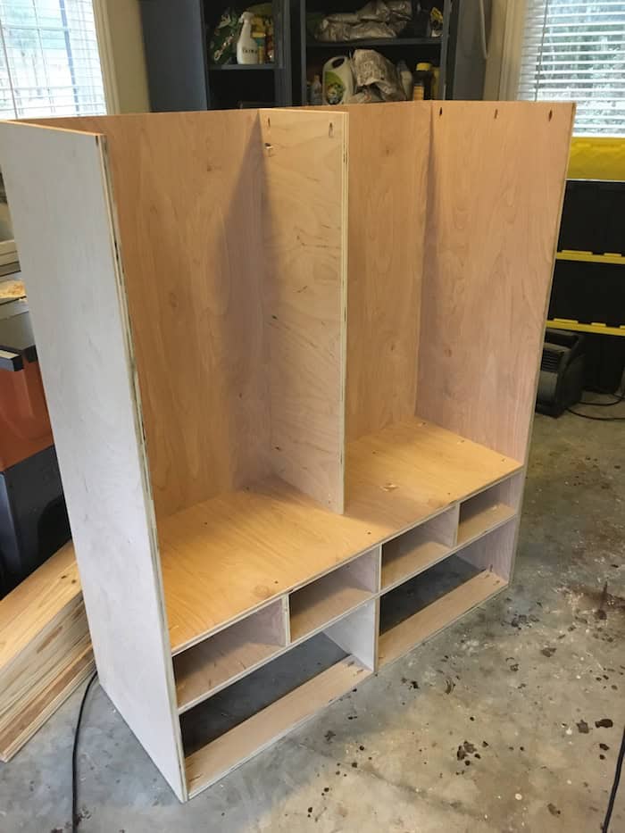 Mudroom Lockers With Bench Free DIY Plans 